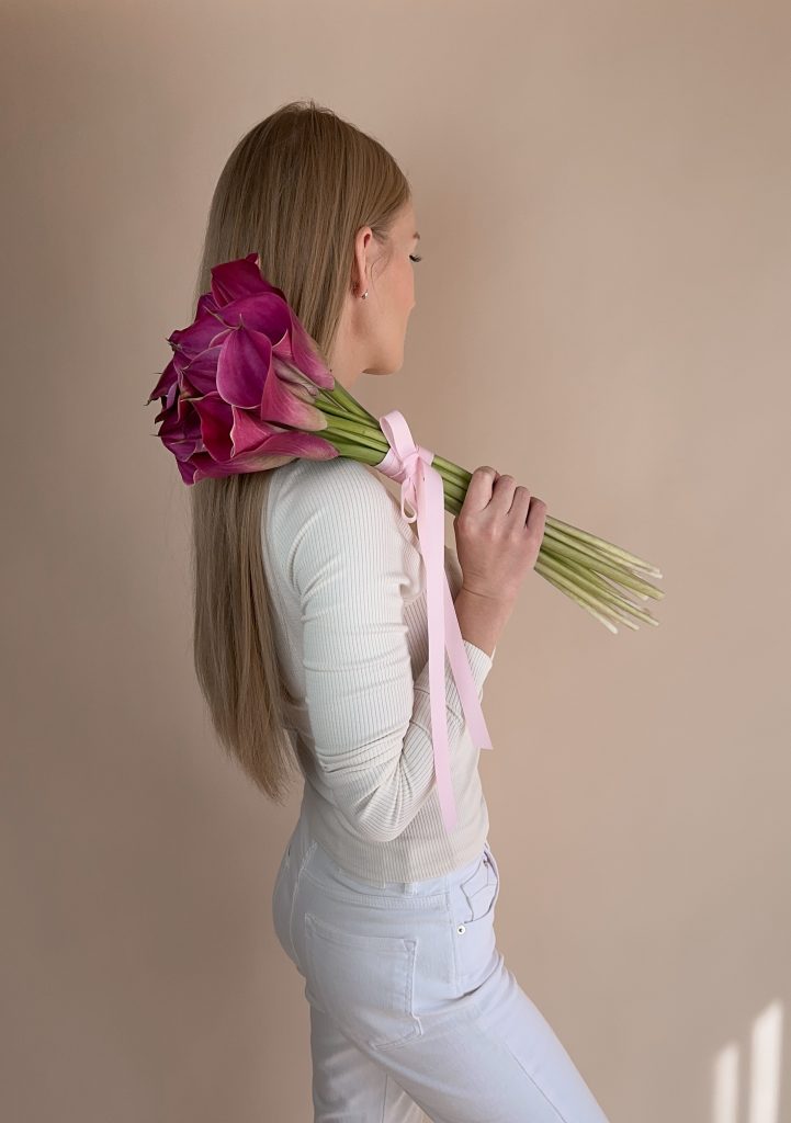 Mono-Bouquets - Floral Lab